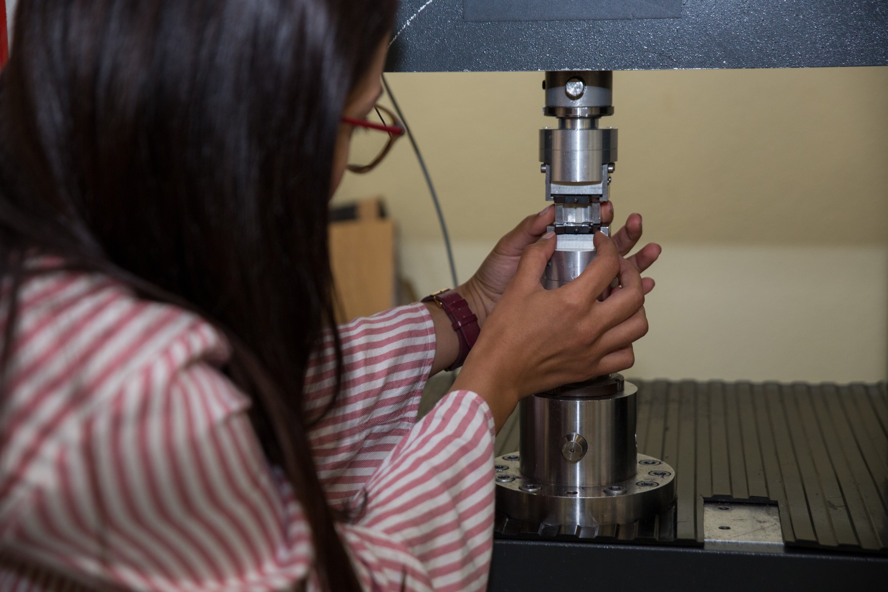 Laboratoire de Physique et Mécanique Textiles - LPMT - ENSISA - École ...