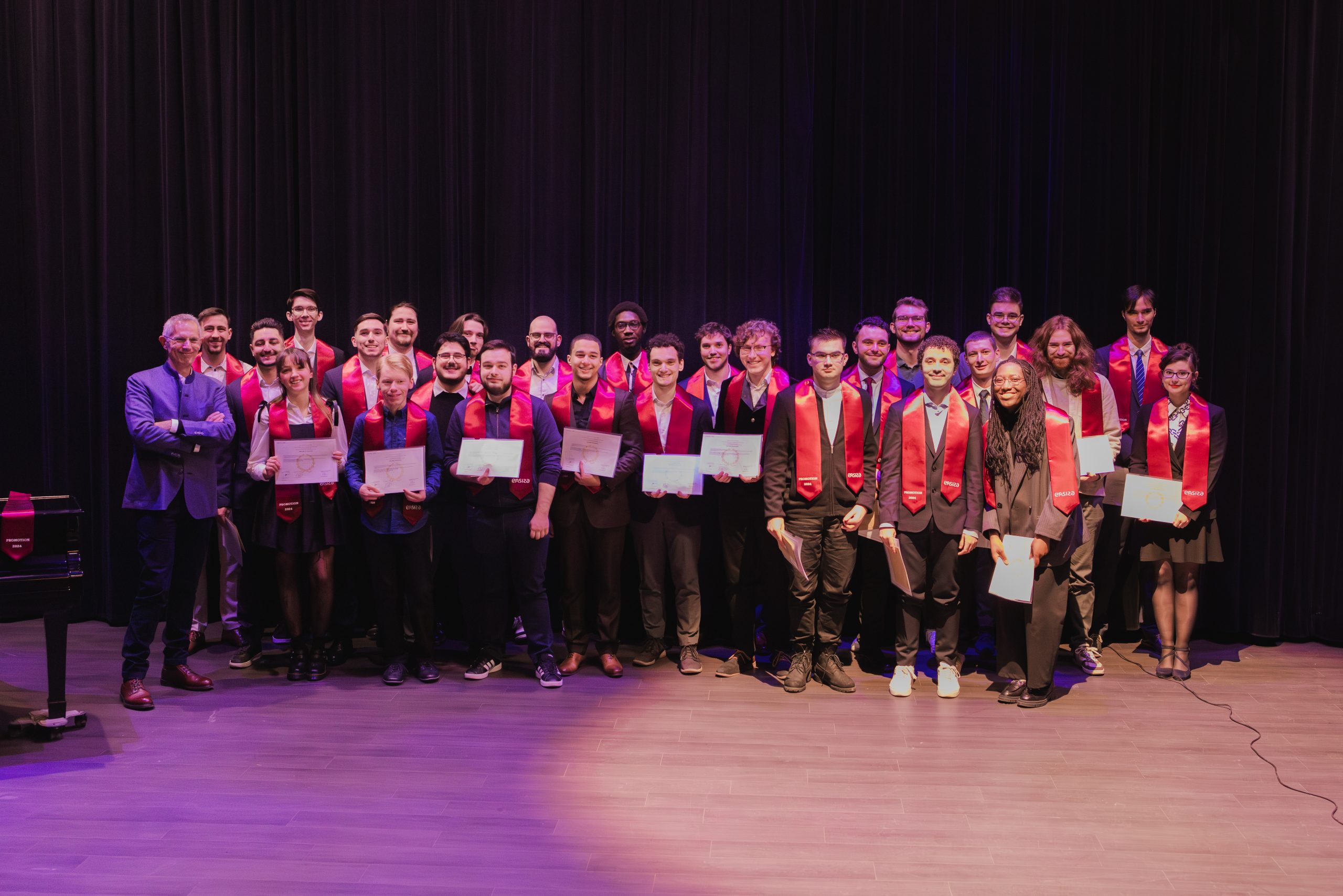 Retour : Cérémonie de remise des diplômes & Gala 2025 - ENSISA - École ...